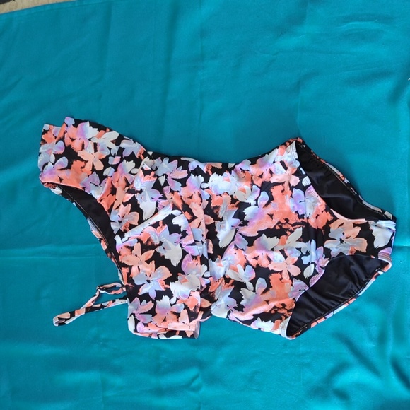 Time and Tru | Swim | New Time And Tru One Piece Swim Suit Wbuiltin ...